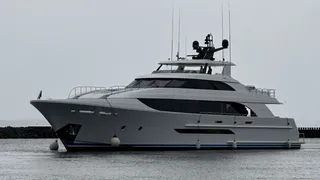 Westport Yachts announces sale of "enhanced" ninth hull in W135 series